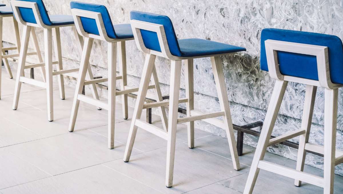 Bar Stools vs Counter Stools: Pros and Cons for Every Room